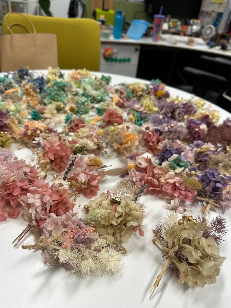 Mini Preserved Flower Bouquets, Hobbies & Toys, Flowers & Bouquets on ...