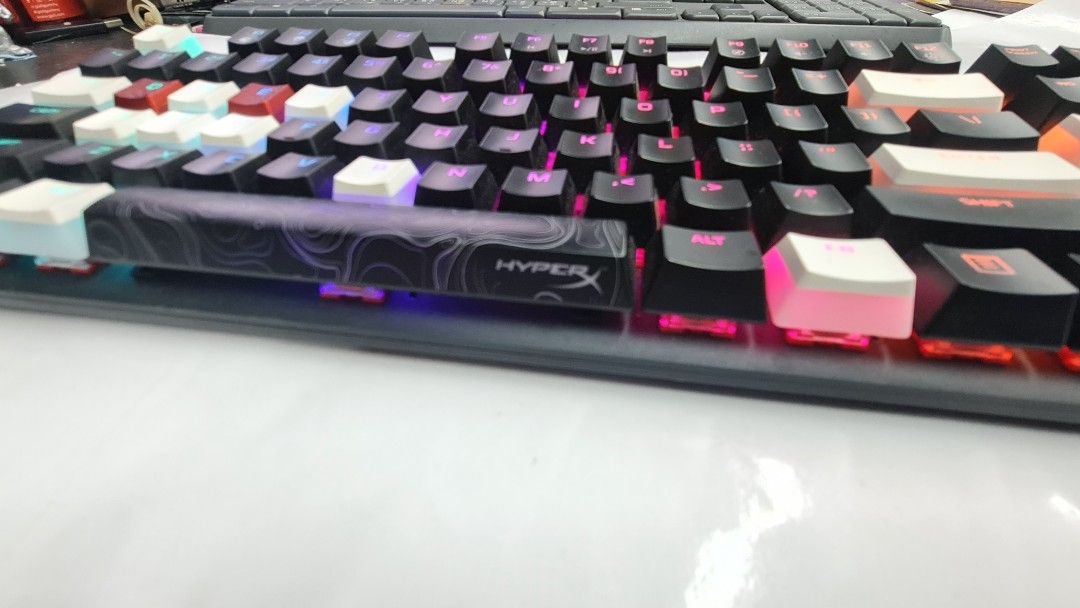 Mint Cond Hyper X Alloy Origin Core RGB Mechanical Gaming Keyboard ...