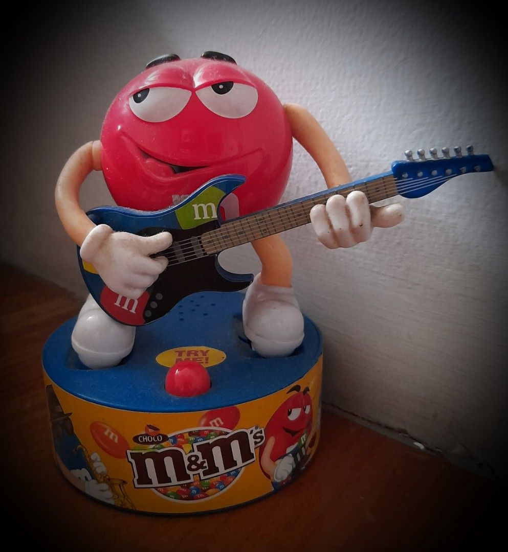 M&M figures, Hobbies & Toys, Toys & Games on Carousell