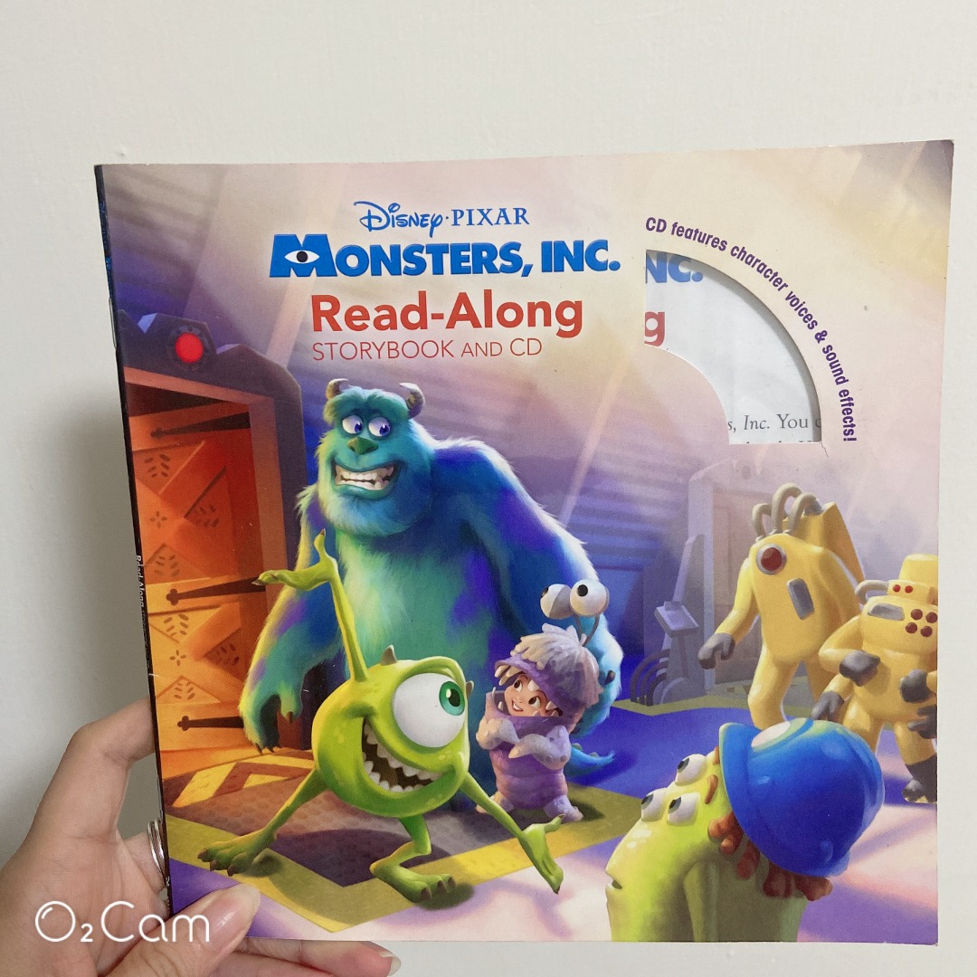 Monsters, Inc. Read-Along Storybook （無CD）, 書籍、休閒與玩具, 書本及雜誌, 童書、著色互動書在旋轉拍賣