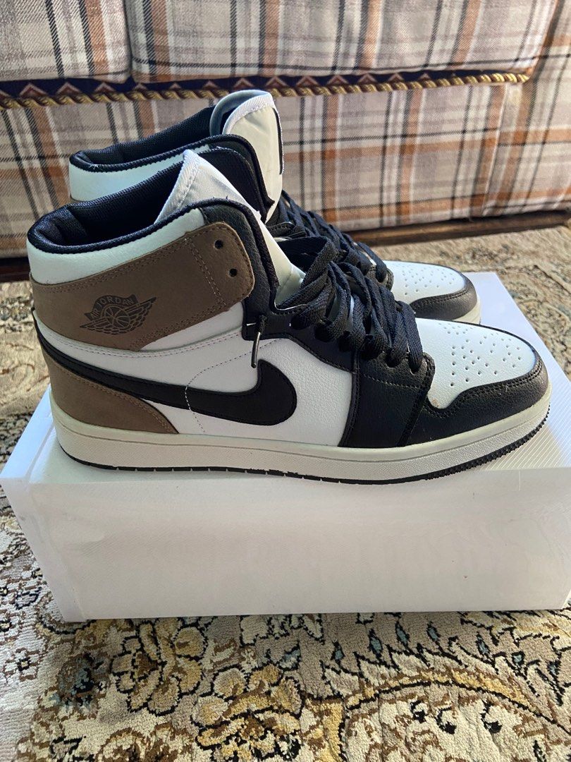 Nike Air Jordan 1 Mocha, Men's Fashion, Footwear, Sneakers on Carousell