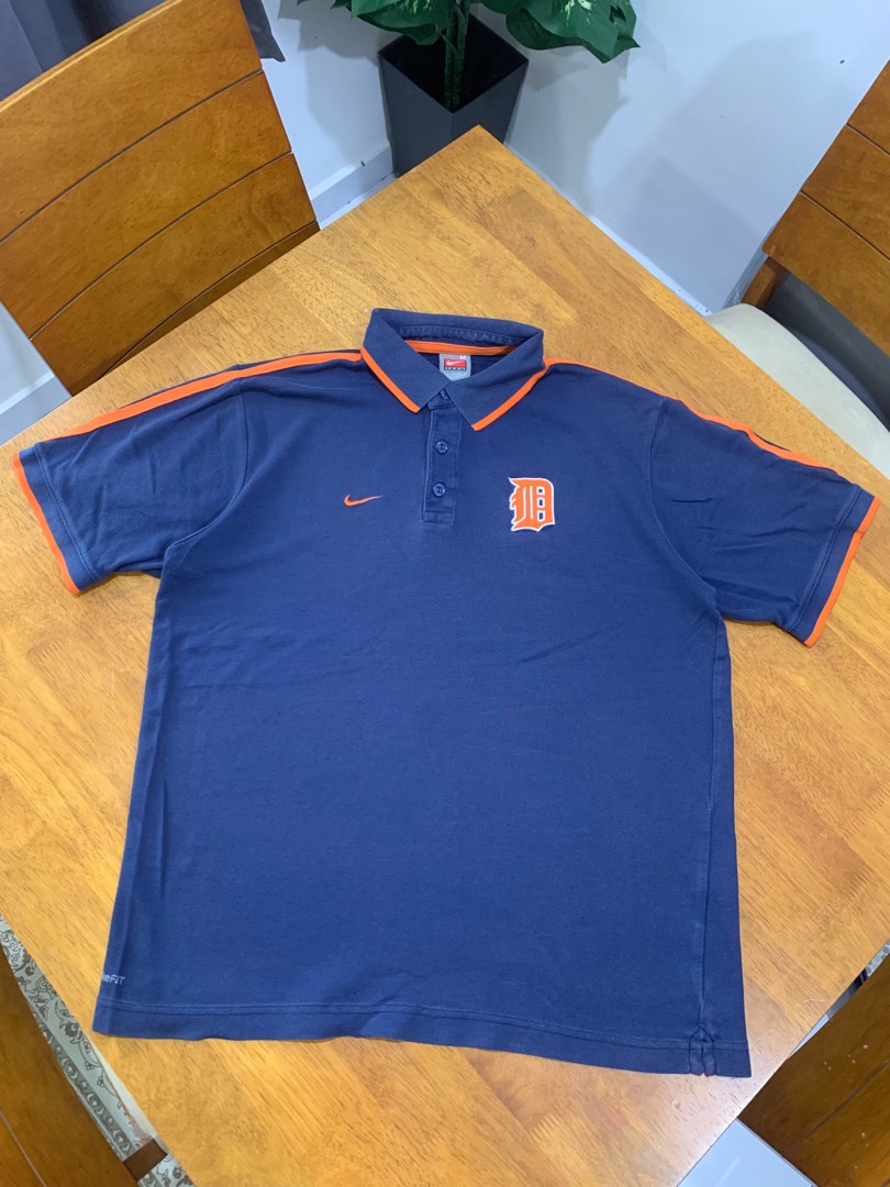 Nike Detroit Polo Shirt, Luxury, Apparel on Carousell