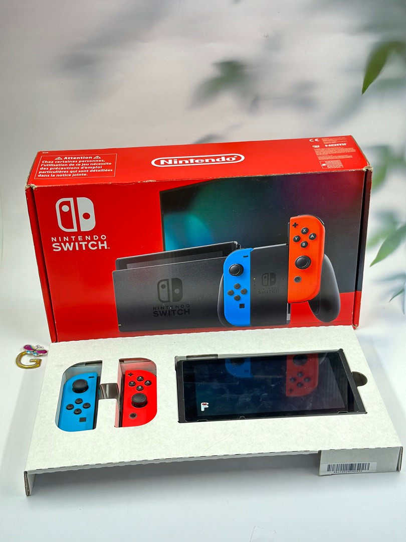 Nintendo Switch V2 with Box December 2022 Purchased, Video Gaming ...