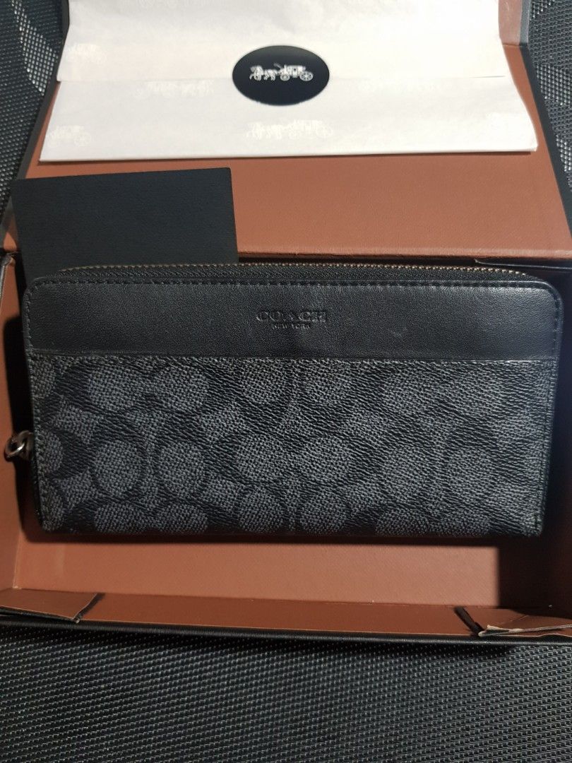 Original Coach Accordion Wallet in Signature Canvass (unisex), Luxury ...