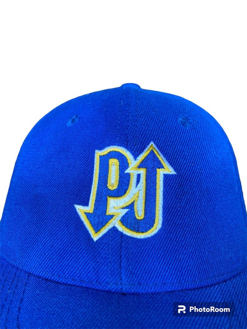 Pearl jam vintage fitted cap, Men's Fashion, Watches & Accessories, Cap ...