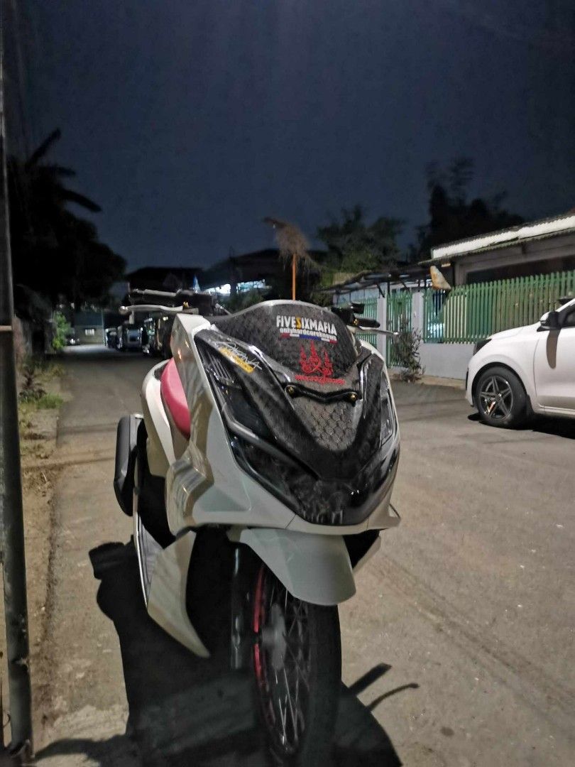 Rush honda pcx 160 abs, Motorbikes, Motorbikes for Sale on Carousell