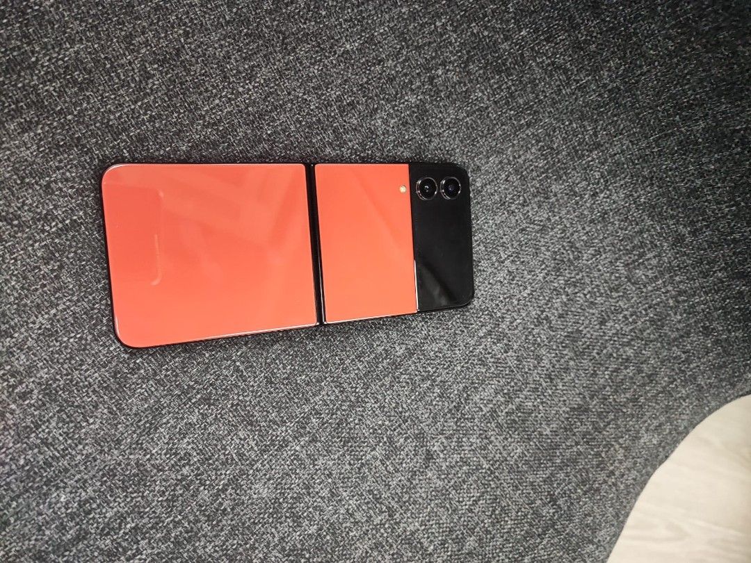 Samsung Flip 4 256GB Bespoke Edition Red, Mobile Phones & Gadgets ...