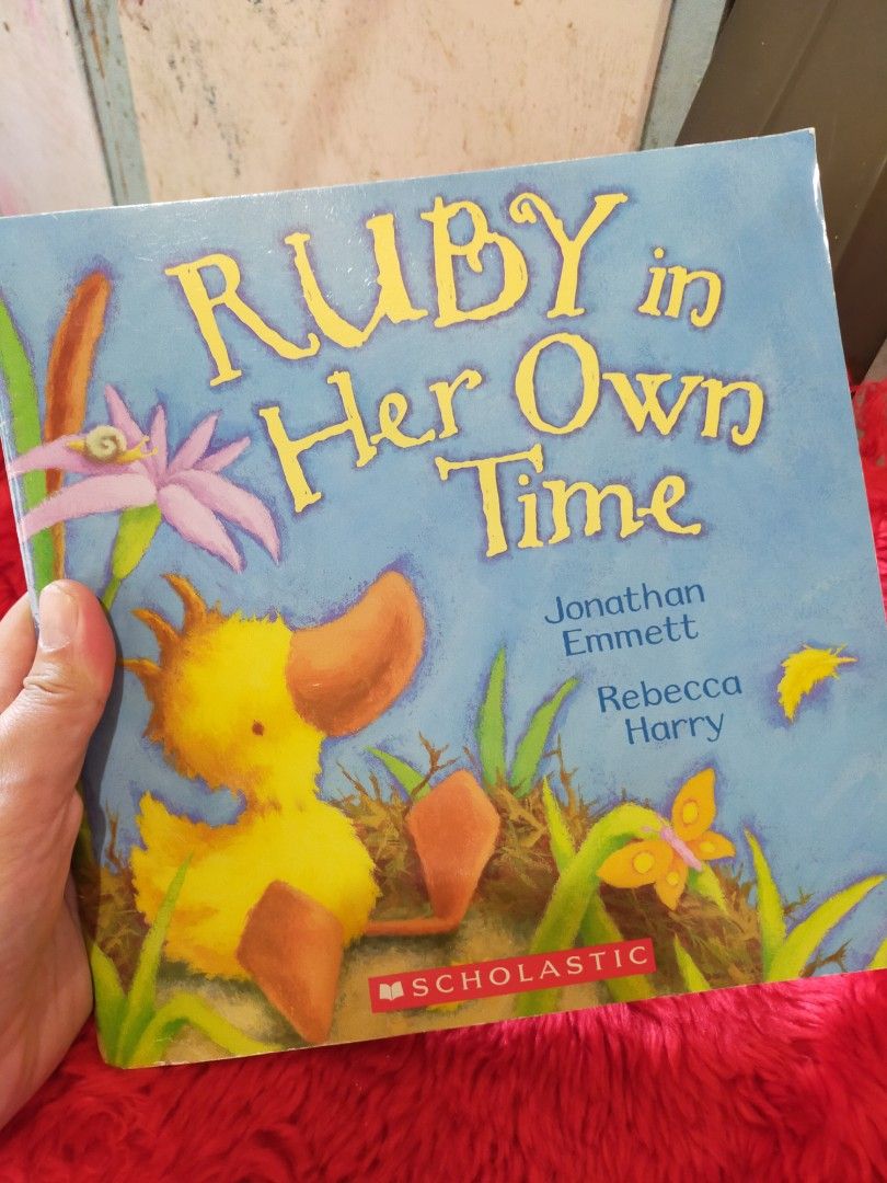 Scholastic paper back books per piece on Carousell