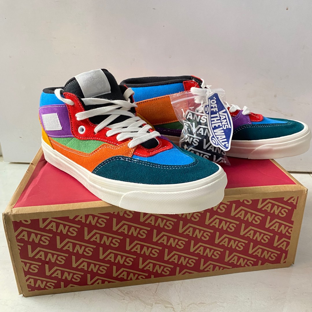 Sepatu Vans Off The Wall, Fesyen Pria, Sepatu , Sneakers di Carousell