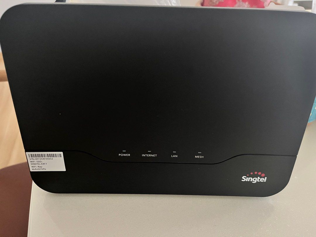 Singtel Mesh Router and Optical Network Router, Computers & Tech, Parts ...