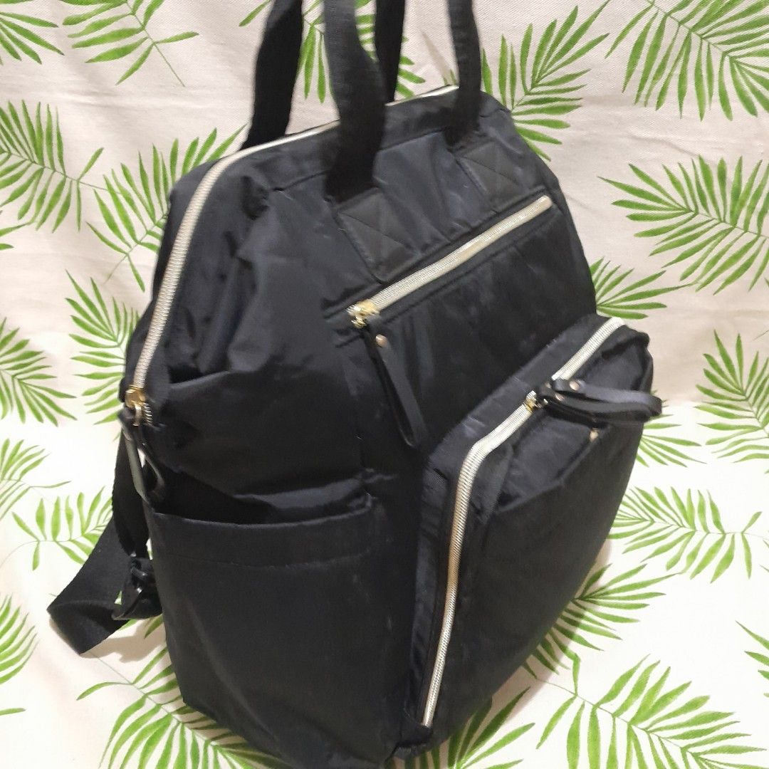 Skiphop Mainframe wide open Backpack Original on Carousell