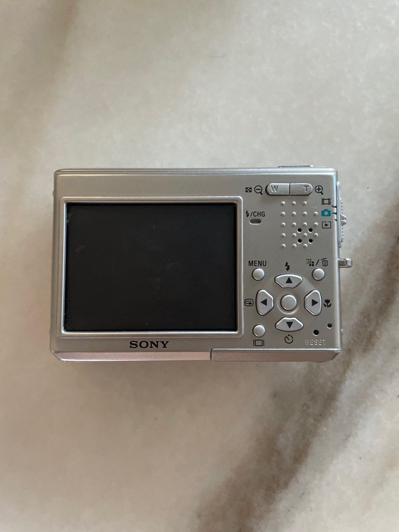 Sony Cybershot DSC T1 Digi Cam, Photography, Cameras on Carousell