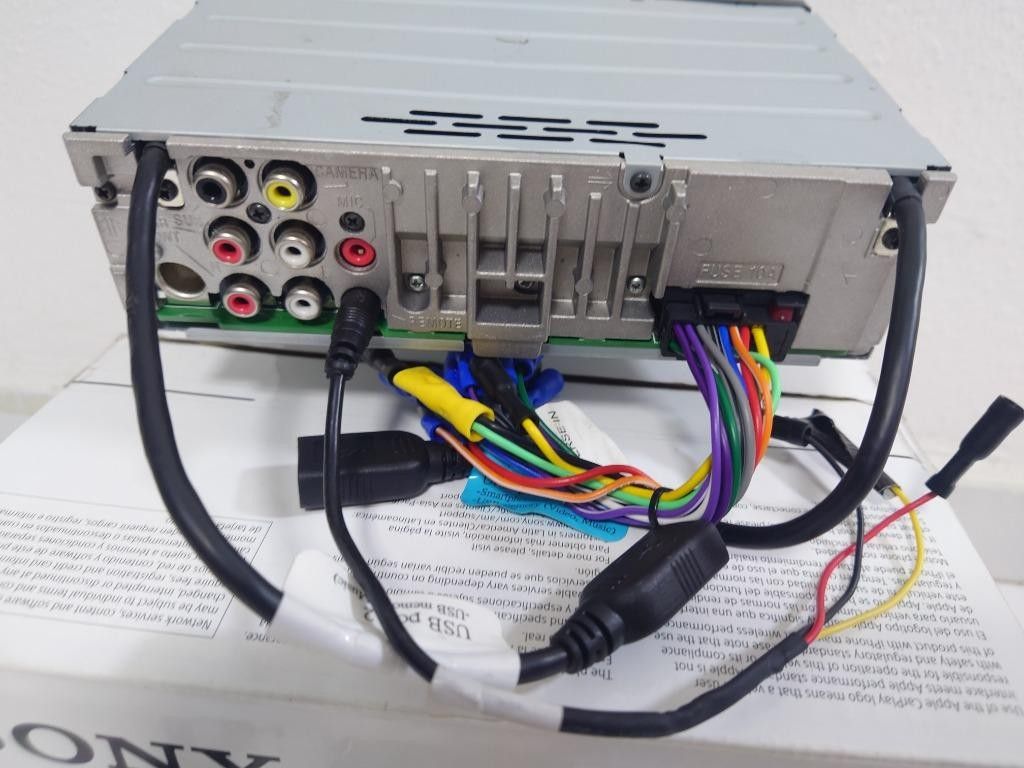 Sony XAV-AX5500 with Steering Wheel Adaptor, Car Accessories ...