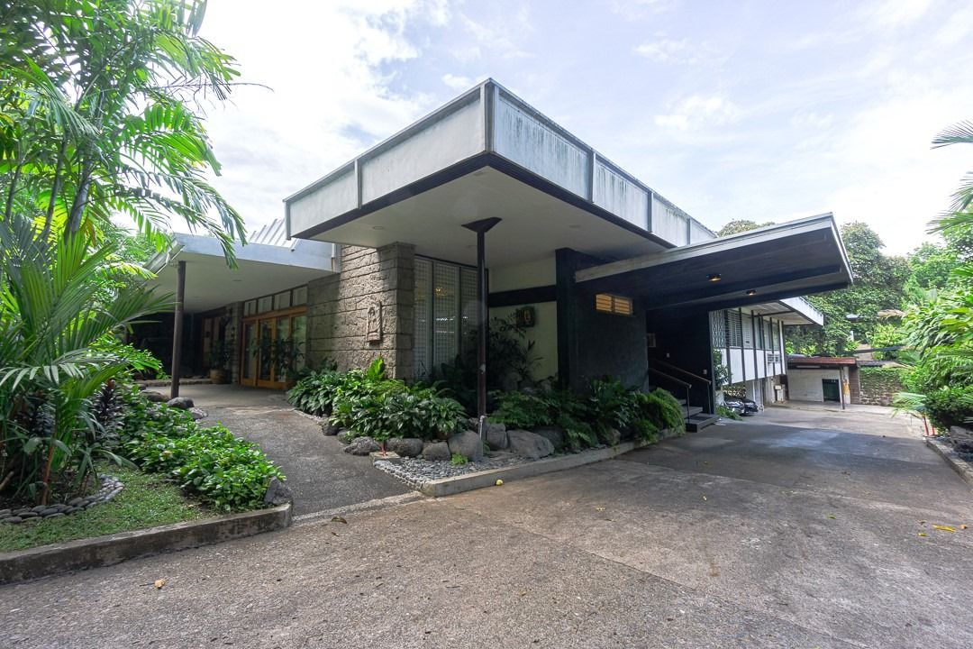 South Forbes Park Makati City 6BR House and Lot for Sale - Not ...