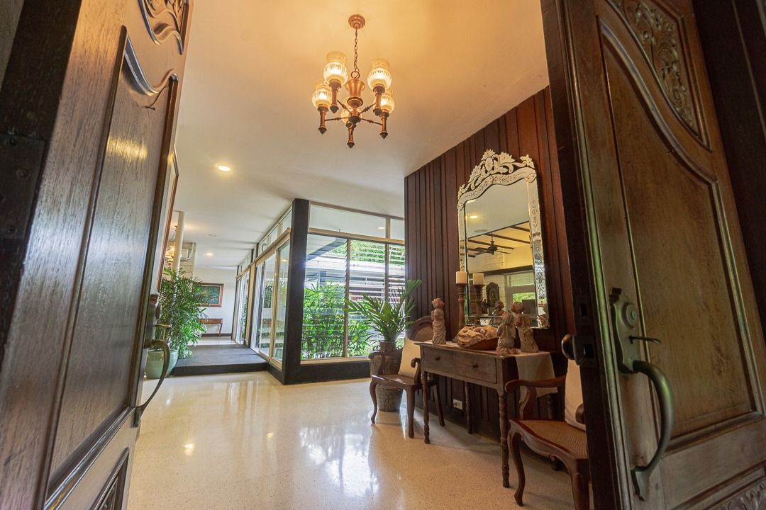 South Forbes Park Makati City 6BR House and Lot for Sale - Not ...