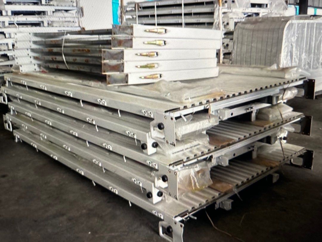 Steel Dropside Body 11 FT Vs Elf Canter Mazda L300 Foton on Carousell