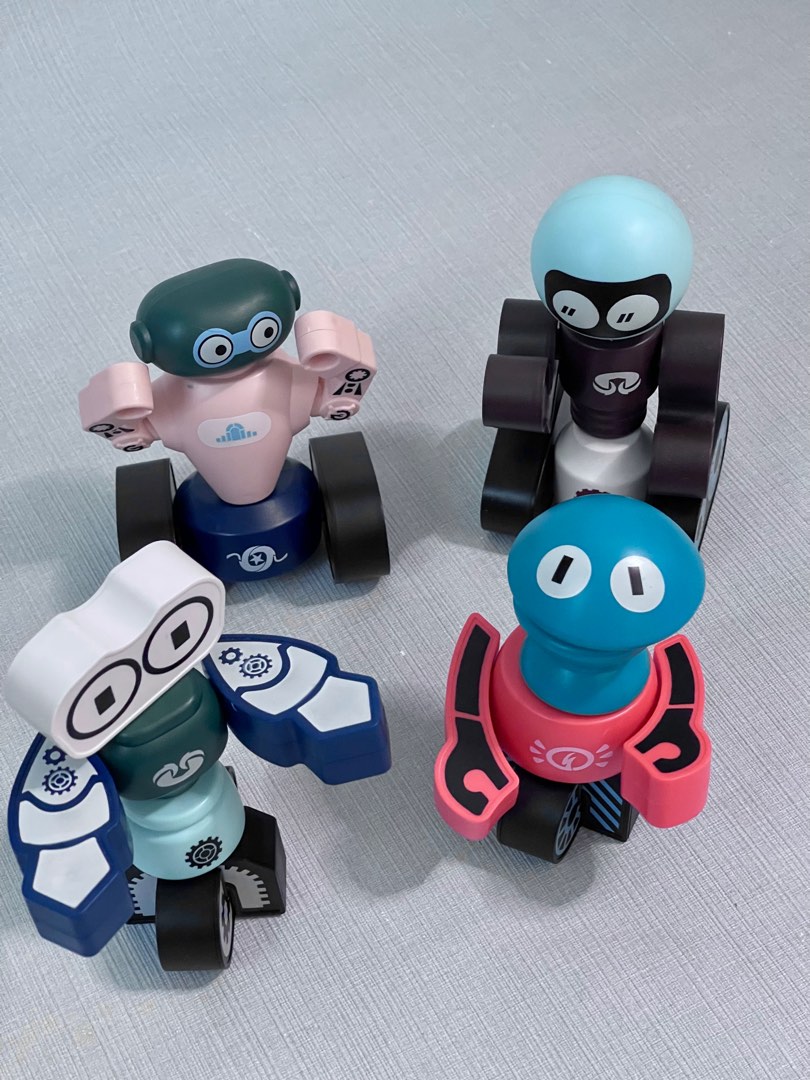 STEM Magnetic Robot stackable toys ️FREE BNEW TOY on Carousell