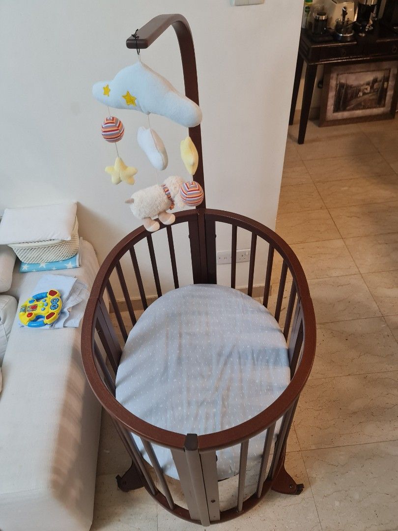 Stokke Sleepi V2, Babies & Kids, Baby Nursery & Kids Furniture, Cots ...