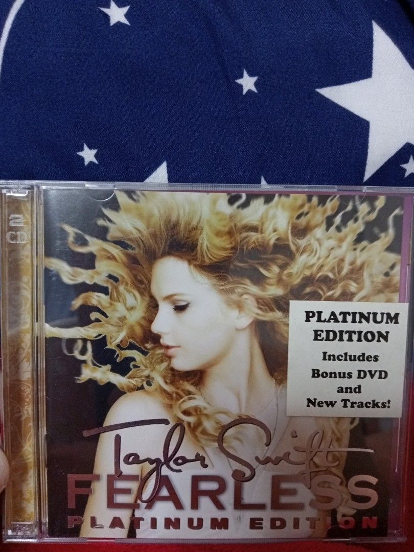 Taylor Swift Fearless Platinum Edition Cd/dvd, Hobbies & Toys, Music ...