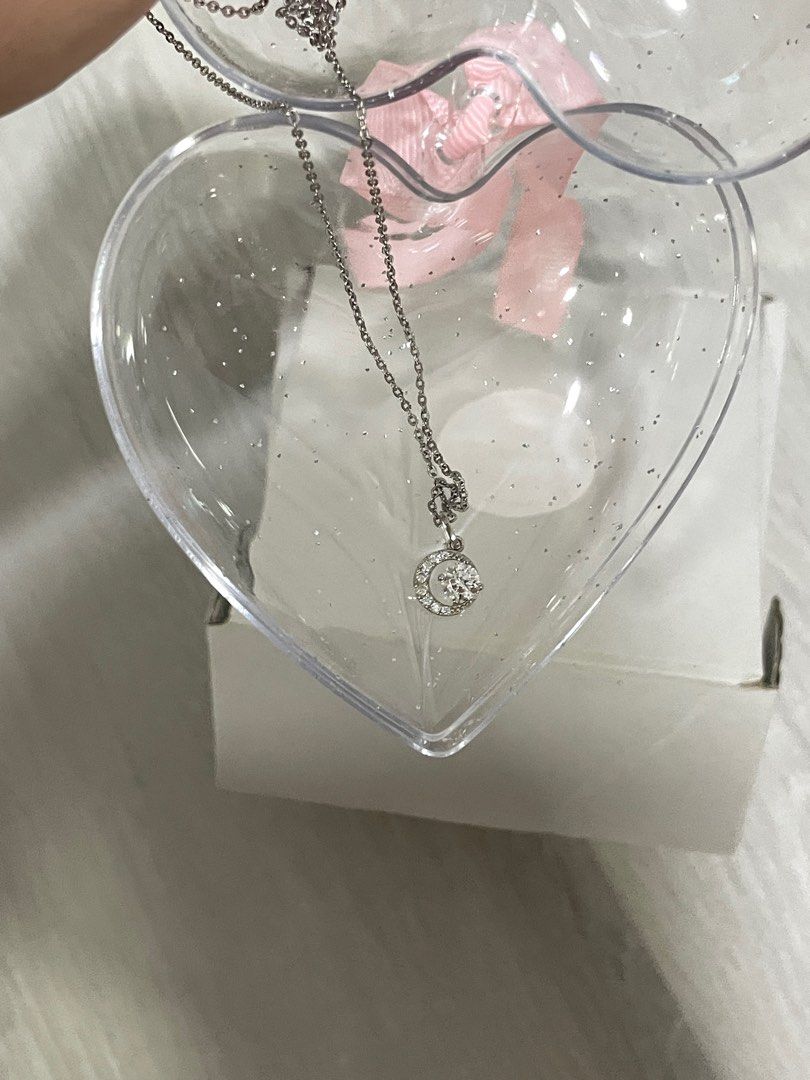 Tiny Trinkets Necklace, Women's Fashion, Jewelry & Organisers, Necklaces on Carousell