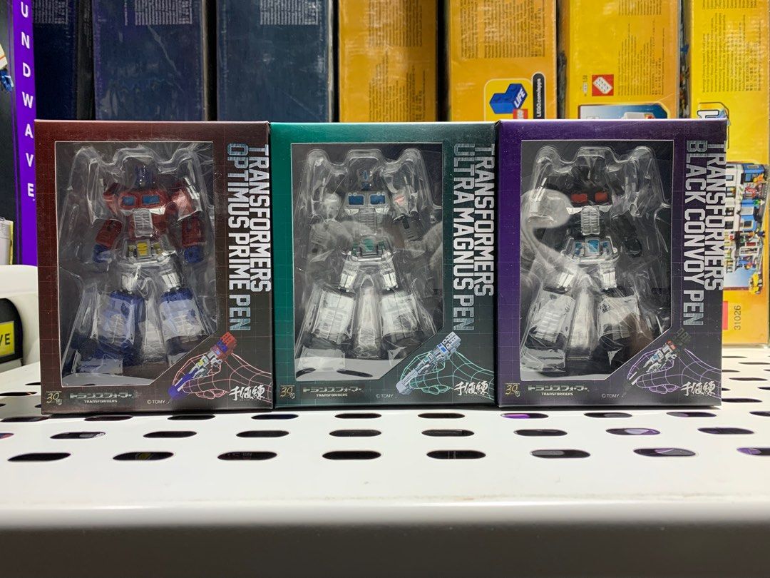 Transformers generations authentic optimus prime platinum attack mode ...