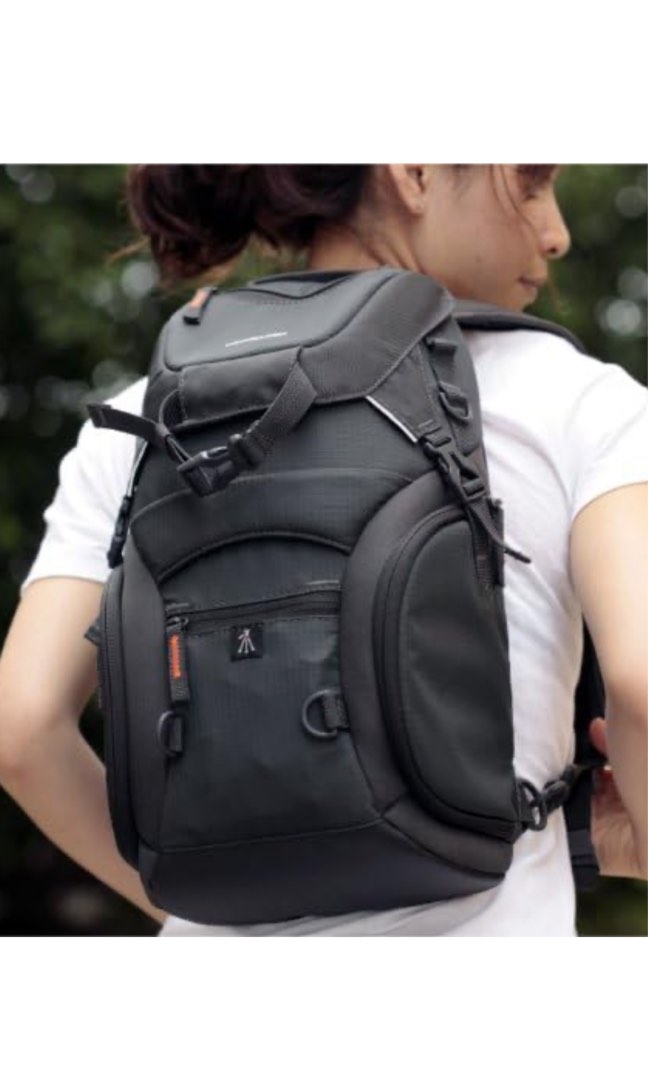 Vanguard adaptor 41 bag, Men's Fashion, Bags, Backpacks on Carousell