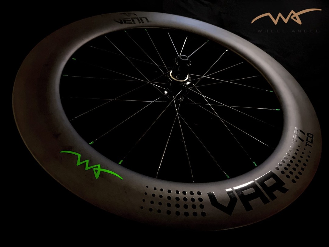 Venn VAR 77 - Artificial Intelligence Design Carbon Rims . Chris King R45D Wheelset, Sports ...
