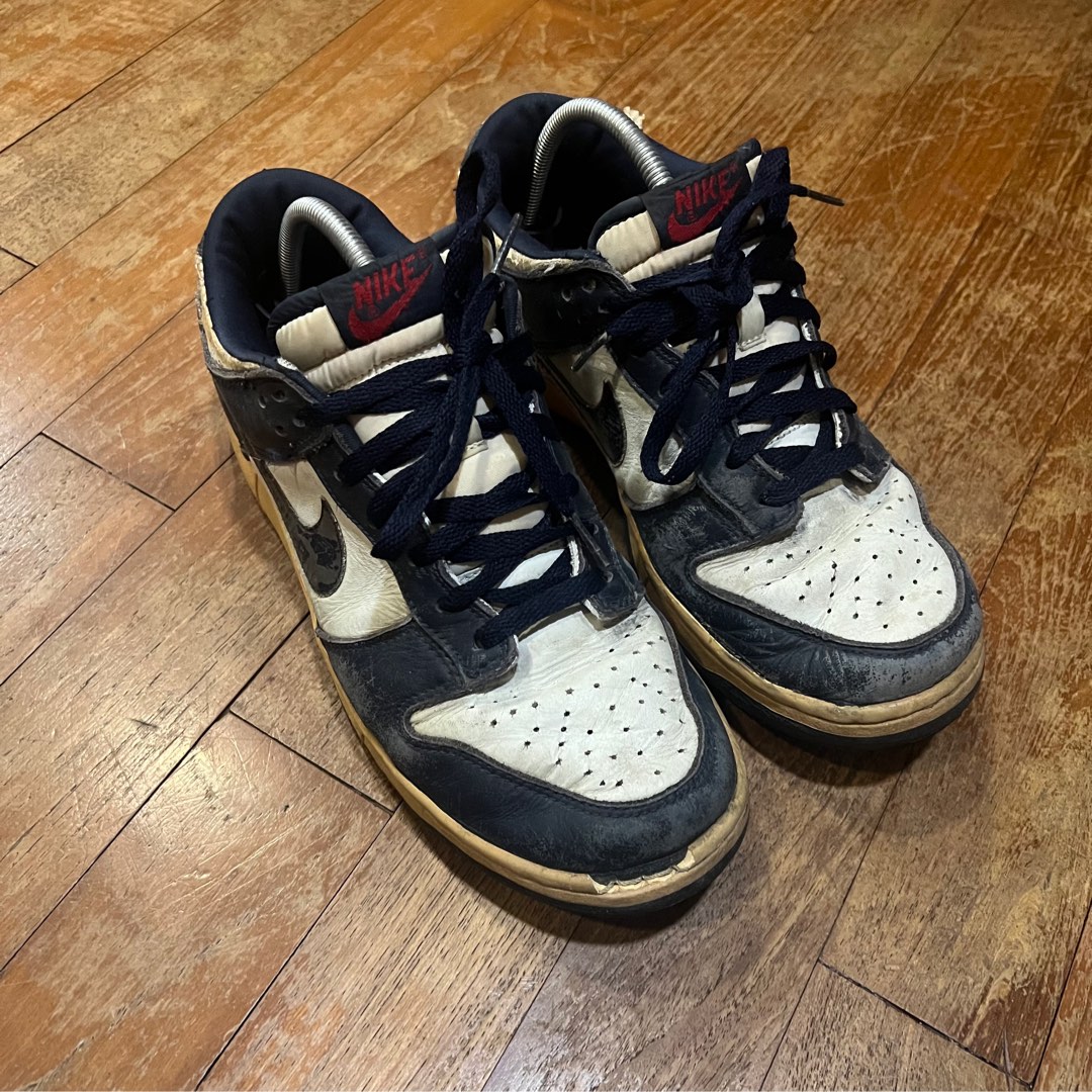 Vintage Nike Dunk Low Navy, Luxury, Sneakers & Footwear on Carousell