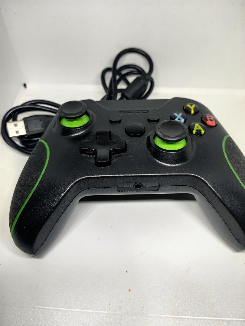 Xbox controller no brand, Video Gaming, Video Game Consoles, Xbox on ...