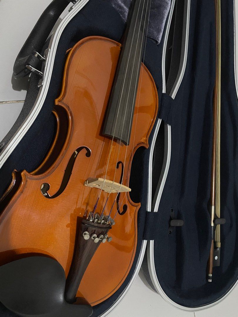 YAMAHA VIOLIN SET V3 4/4 ORIGINAL, Hobbies & Toys, Music & Media ...