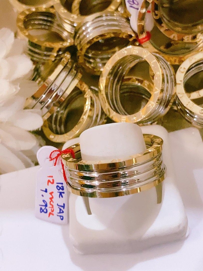 Yg tricolor bvl ring 18k jap gold on Carousell