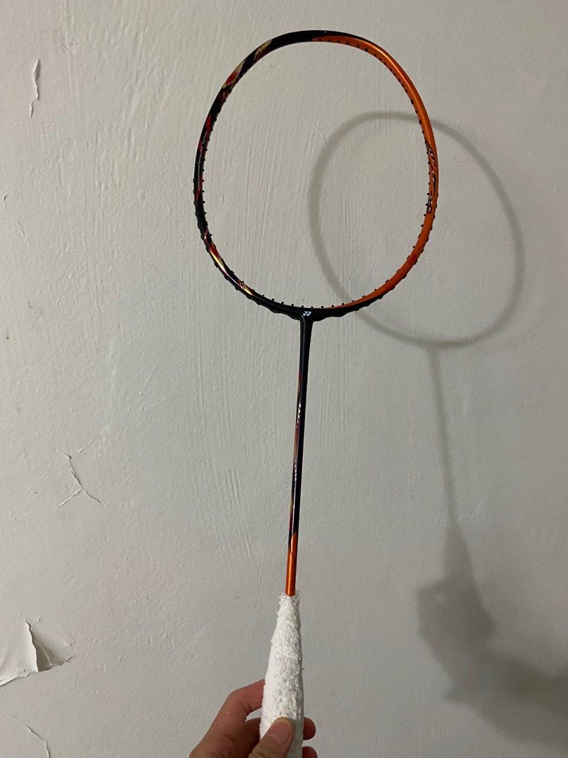 Yonex astrox 99 orange first gen 3ug5, Sports Equipment, Sports & Games ...
