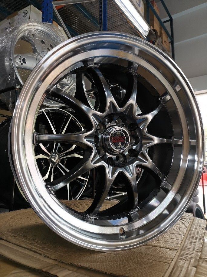 18" CE28 (REP) hyper black with deep lip. 18x8.5 et30 5x100 / 5x114.3 ...
