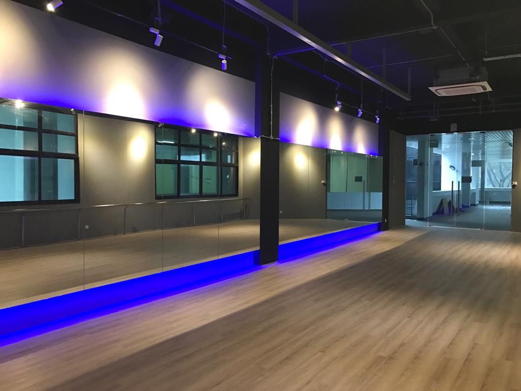 48 Woodleigh Park Pub Recreation Club, Property, Rentals, Commercial on ...