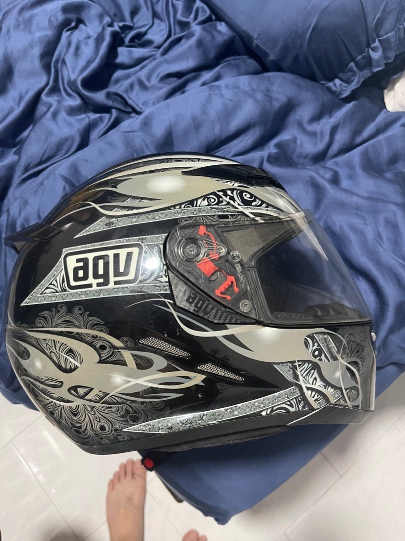 AGV full face helmet, Motorcycles, Motorcycle Accessories on Carousell