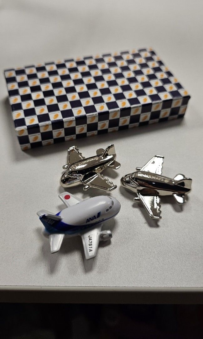 ANA aircraft magnet, Hobbies & Toys, Memorabilia & Collectibles ...