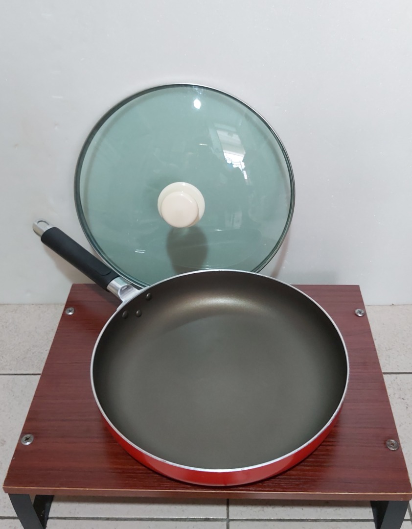 ASD Teflon Non-Stick Pan, Furniture & Home Living, Kitchenware ...