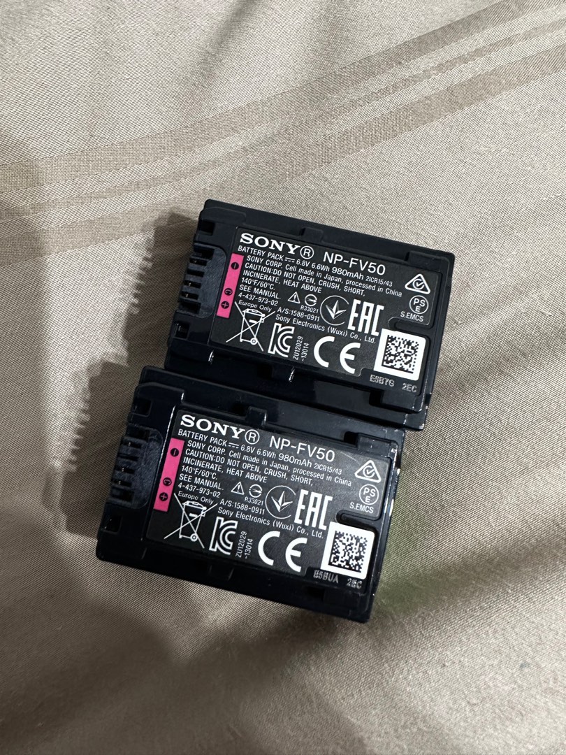 Sony original NP-FV50 Battery x2, Photography, Lens & Kits on Carousell
