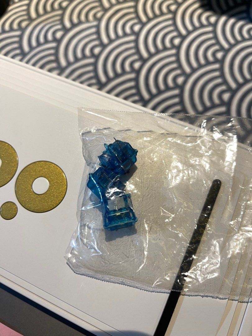 Boop65 E-White Custom Mechanical Keyboard on Carousell