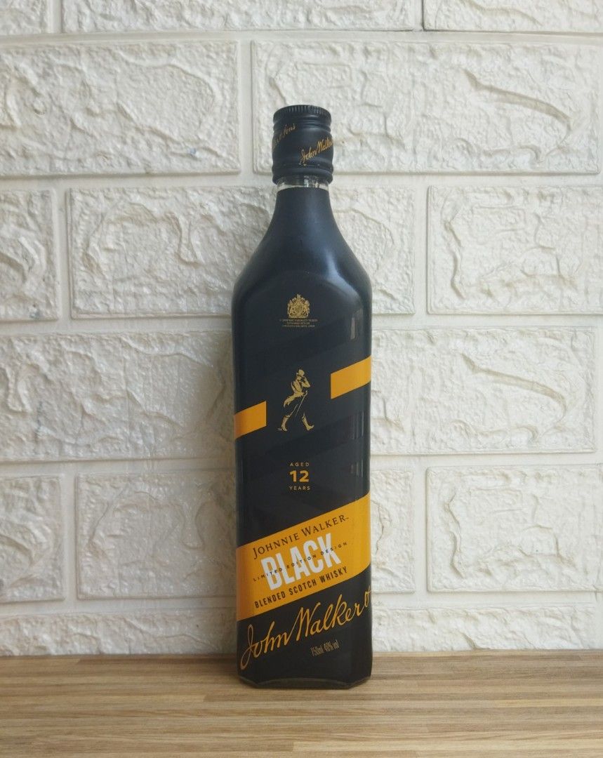 Botol bekas miras JW Black Label Limited Edition Design 700ml, Antik ...