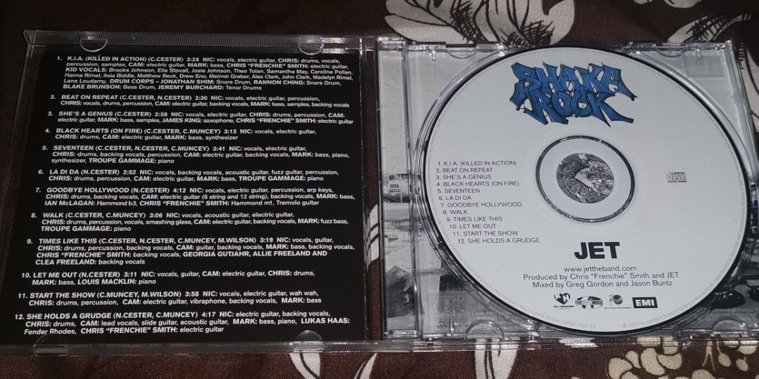 CD JET - Shaka Rock, Hobbies & Toys, Music & Media, CDs & DVDs on Carousell