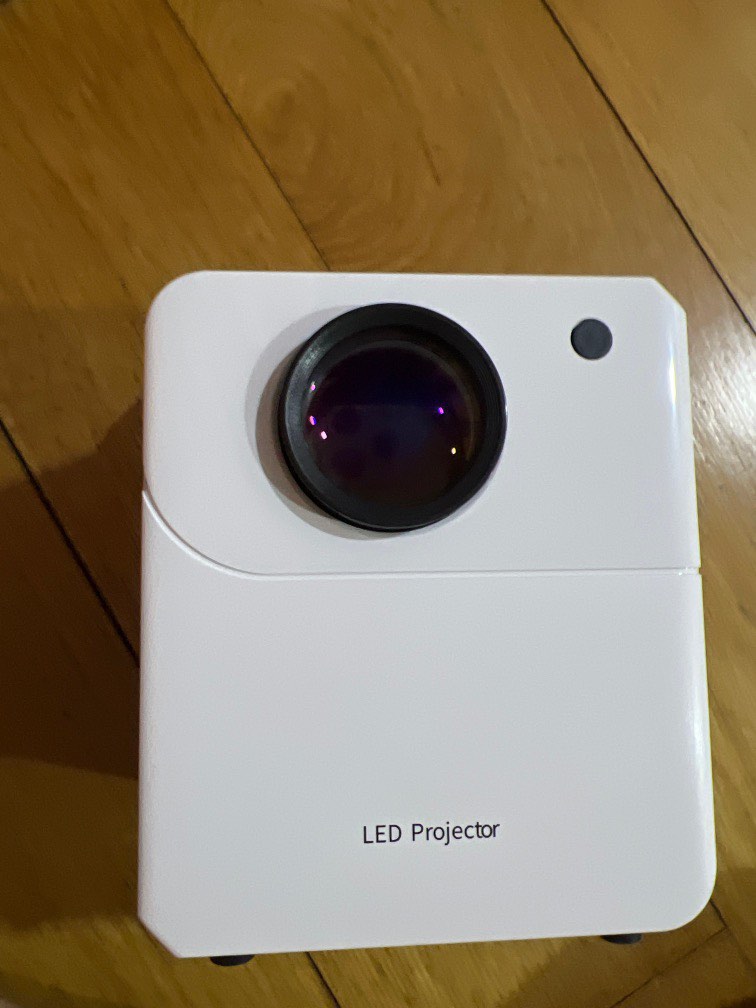 Cheap projector, TV & Home Appliances, TV & Entertainment, Projectors ...