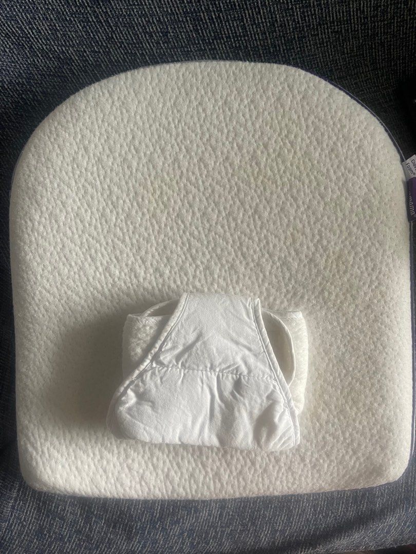 Clevamama ClevaSleep Plus Elevated Support Positioner, Babies & Kids ...