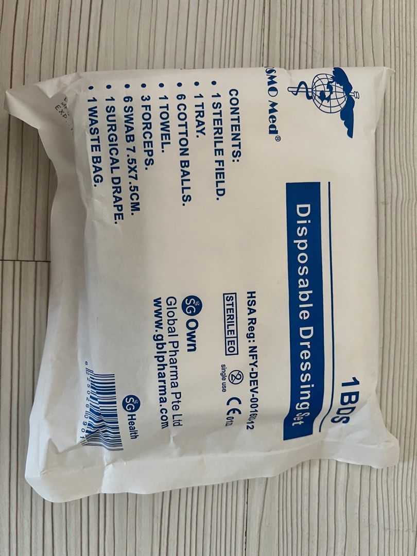 Cosmo Med Disposable Dressing Set, Health & Nutrition, Medical Supplies & Tools on Carousell