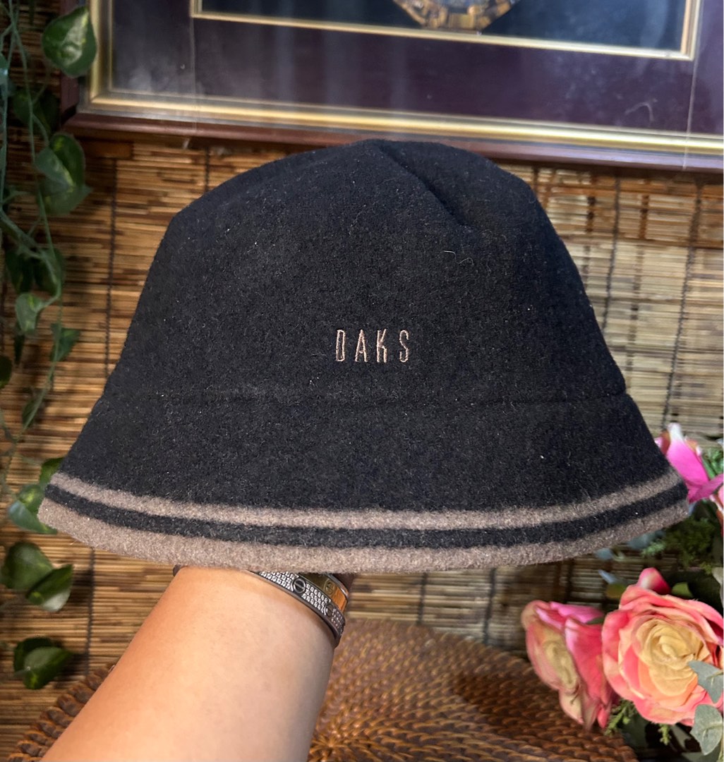 DAKS Vintage bucket hat on Carousell