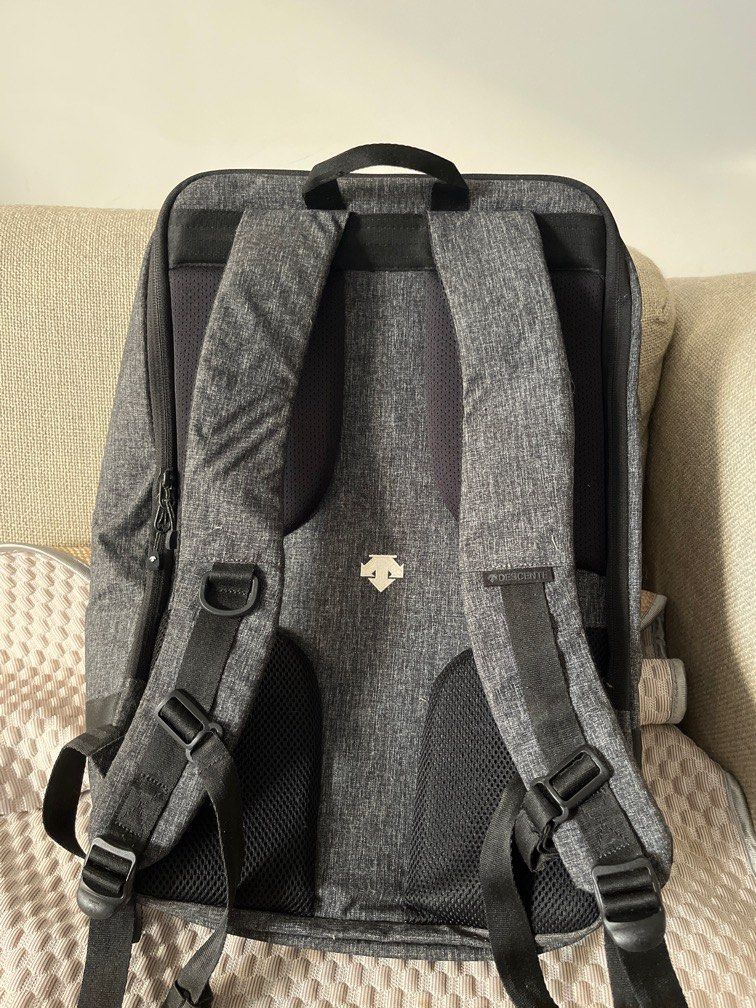 Descente bagpack, Men's Fashion, Bags, Backpacks on Carousell