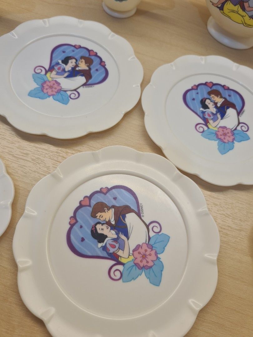 Disney Snow White Tea Set, Hobbies & Toys, Toys & Games on Carousell