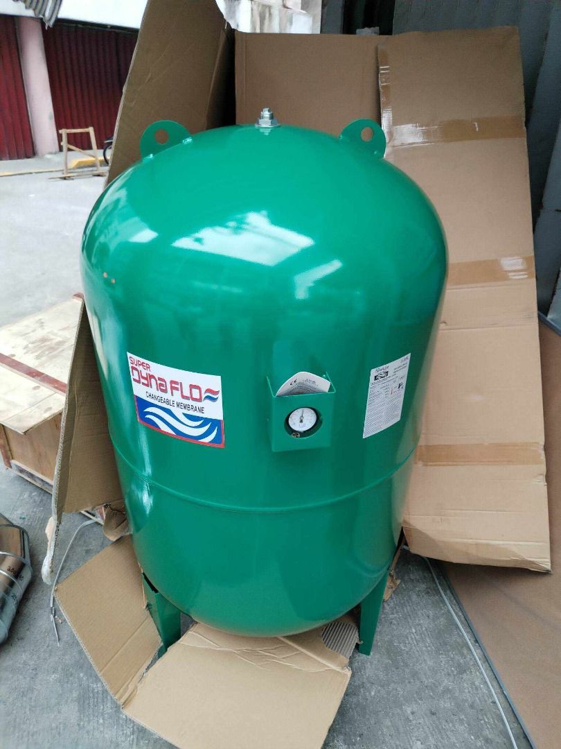 Dynaflo Bladder Tank, Commercial & Industrial, Construction Tools ...