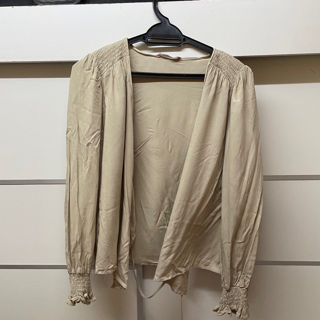 filanto nude blouse, Women's Fashion, Tops, Blouses on Carousell