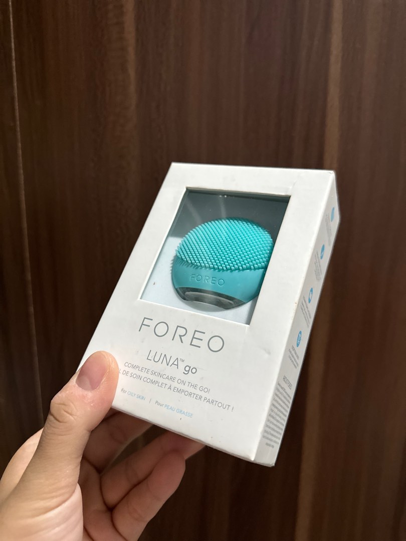 Foreo Luna Go green, Kesehatan & Kecantikan, Kulit, Sabun & Tubuh di Carousell
